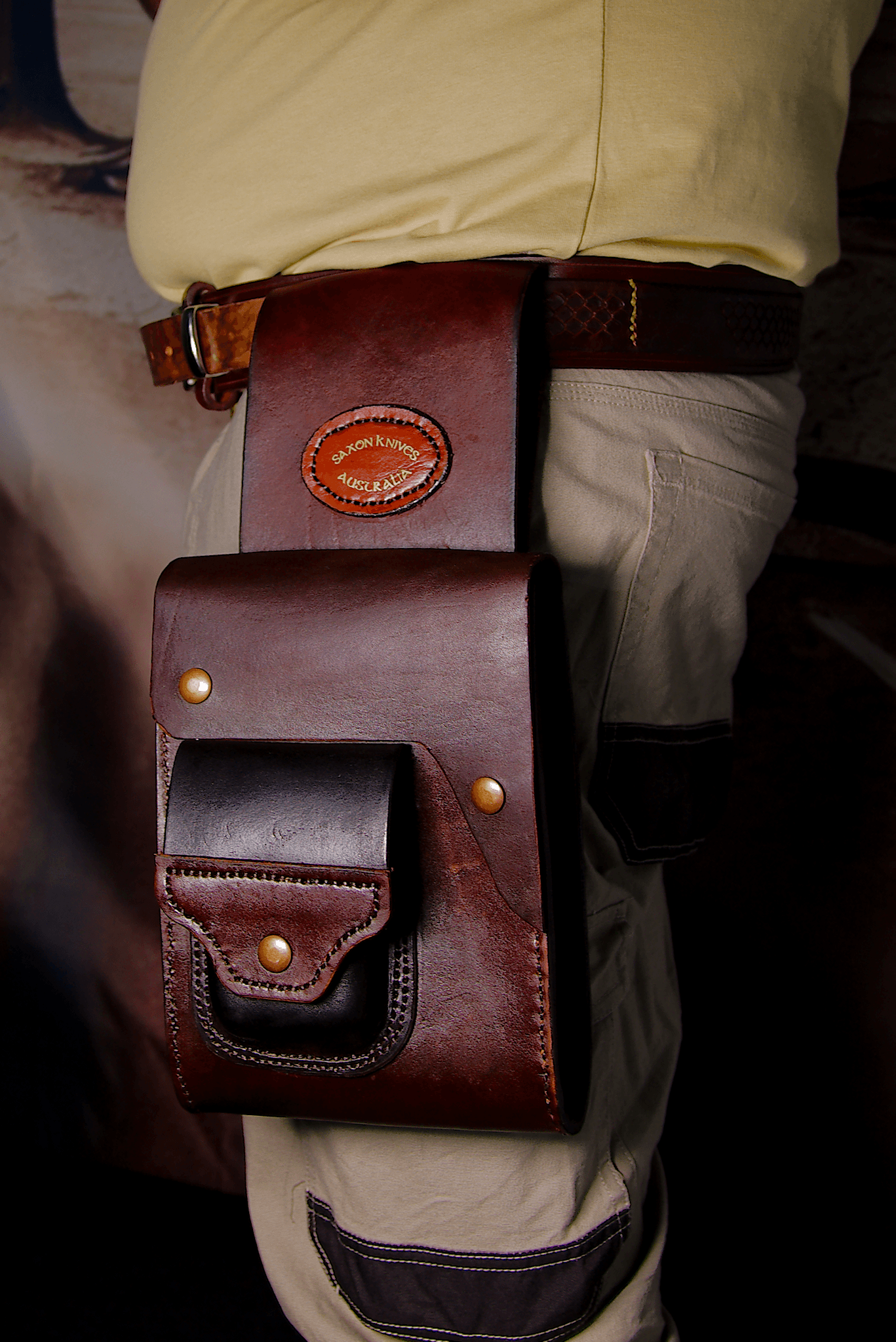 Leather Drop Leg Bag Doncaster Hide, Deep Spanish Brown